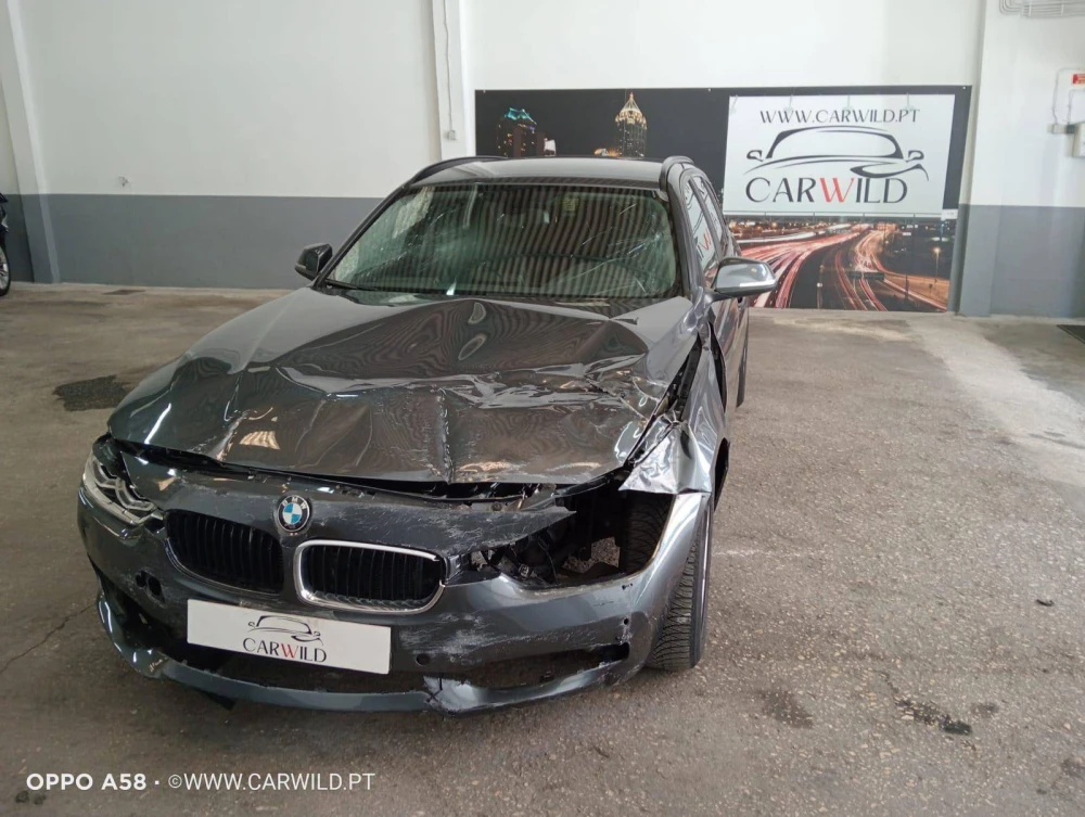 Stand de Compra e Venda de Carros Salvados | Carwild